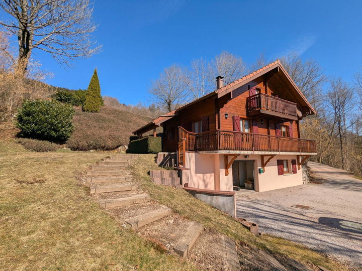 87 M² Cottage ∙ 4 Bedrooms ∙ 5 Guests - Alps