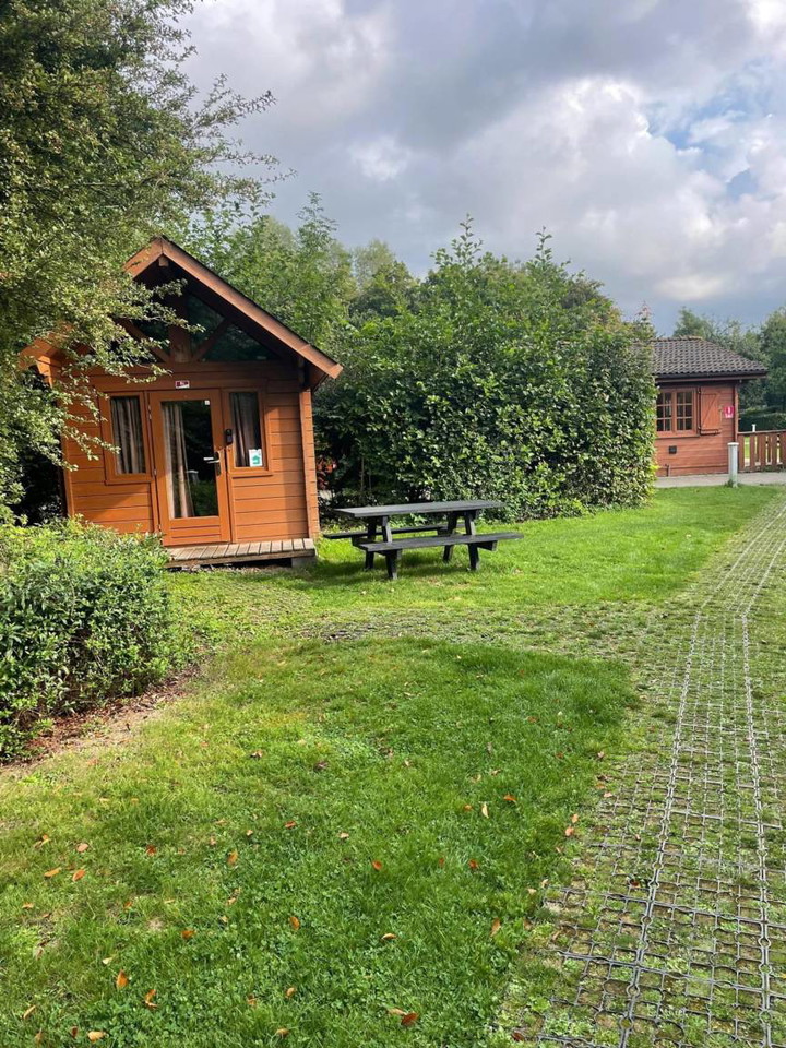 20 M² Chalet ∙ 2 Habitaciones ∙ 4 Huéspedes - Ypres