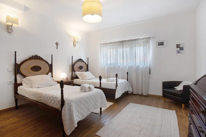 20 M² Quarto Particular ∙ 1 Quarto ∙ 2 Hóspedes - Torres Novas