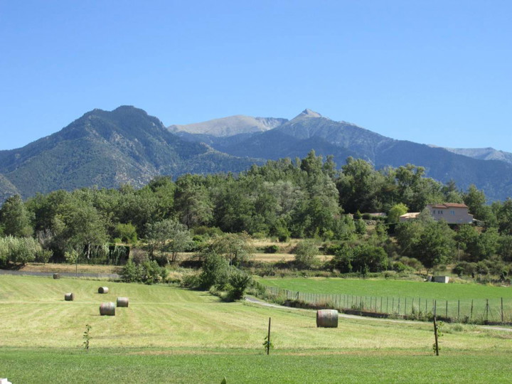 120 M² Gîte ∙ 4 Chambres ∙ 8 Personnes - Prades