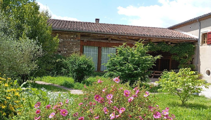 130 M² Cottage ∙ 3 Bedrooms ∙ 6 Guests - Tarn