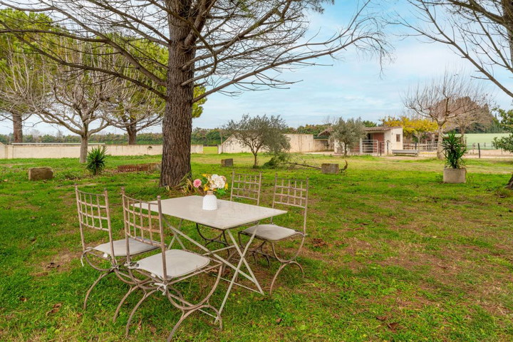 70 M² Maison De Vacances ∙ 2 Chambres ∙ 5 Personnes - Beaucaire