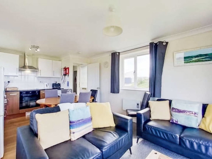 138 M² House ∙ 3 Bedrooms ∙ 6 Guests - Penzance