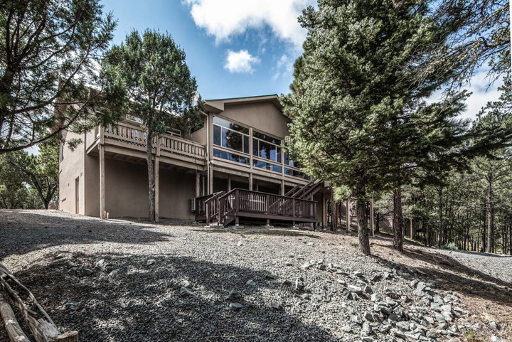 226 M² Cabin ∙ 3 Bedrooms ∙ 8 Guests - Ruidoso, NM