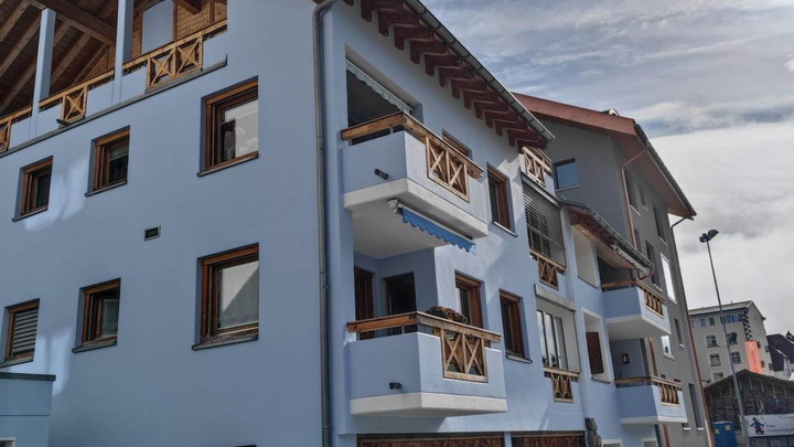 100 M² Apartment ∙ 2 Bedrooms ∙ 4 Guests - Lenzerheide