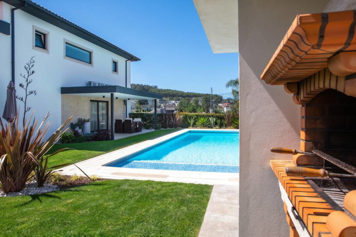 240 M² Chalet ∙ 3 Chambres ∙ 6 Personnes - Barcelos