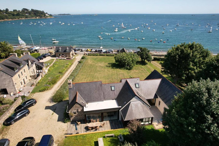 240 M² Gîte ∙ 6 Chambres ∙ 10 Personnes - Paimpol
