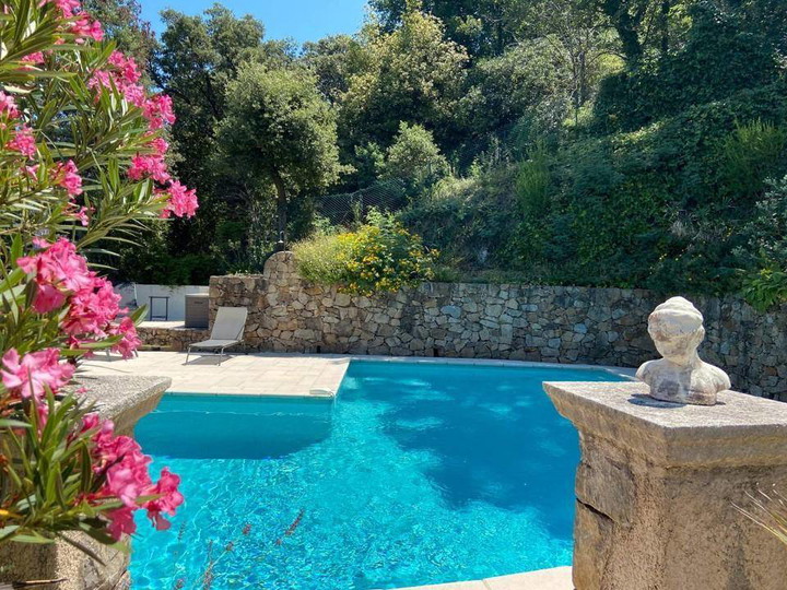 130 M² Gîte ∙ 2 Chambres ∙ 6 Personnes - Saint-Raphaël