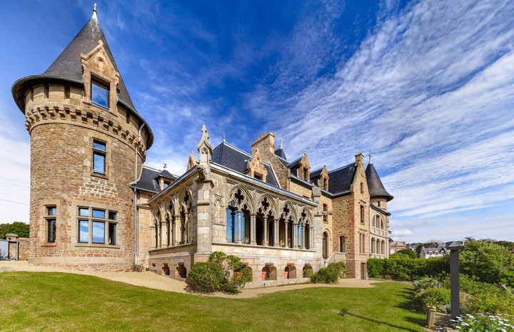 300 M² Maison De Vacances ∙ 9 Chambres ∙ 22 Personnes - Plestin-les-Grèves