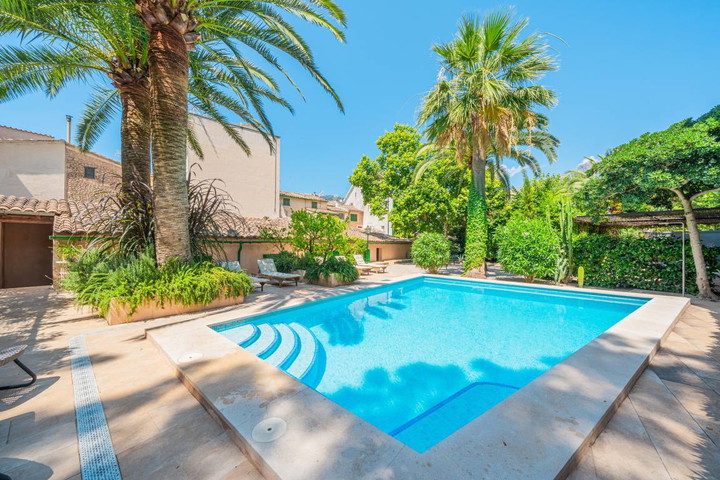 695 M² Ferienhaus ∙ 6 Schlafzimmer ∙ 12 Gäste - Sóller