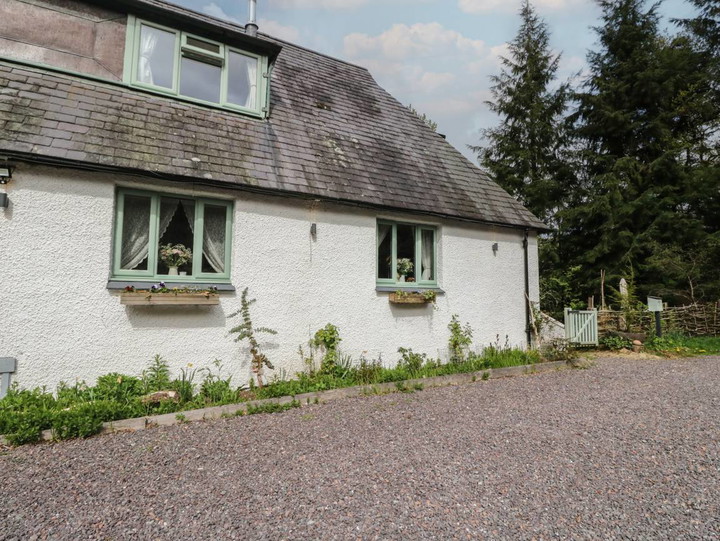 Cottage ∙ 3 Bedrooms ∙ 5 Guests - Loch Awe