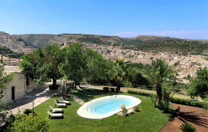 200 M² Casa Vacanza ∙ 3 Camere Da Letto ∙ 6 Ospiti - Ragusa