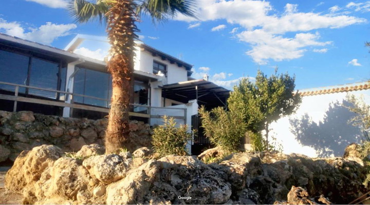 250 M² Vivenda ∙ 4 Quartos ∙ 8 Hóspedes - Loja