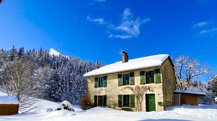 140 M² Gîte ∙ 4 Chambres ∙ 12 Personnes - Prémanon