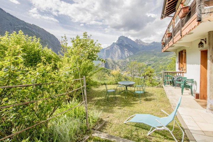 69 M² Gîte ∙ 2 Chambres ∙ 6 Personnes - Orelle