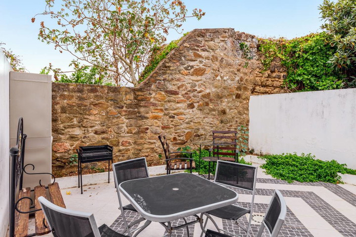 180 M² House ∙ 2 Bedrooms ∙ 4 Guests - Redondo