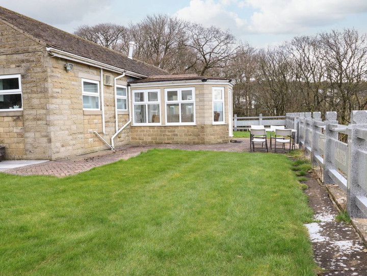 Cottage ∙ 2 Bedrooms ∙ 4 Guests - Ilkley