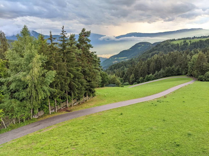 65 M² Ferienwohnung ∙ 2 Schlafzimmer ∙ 8 Gäste - Bozen