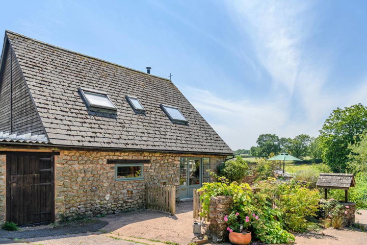 Cottage ∙ 4 Bedrooms ∙ 8 Guests - Honiton