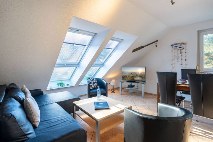 90 M² Ferienwohnung ∙ 3 Schlafzimmer ∙ 6 Gäste - Zempin
