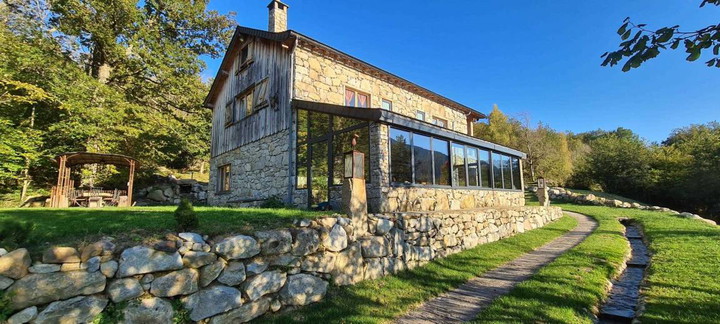 135 M² Gîte ∙ 5 Bedrooms ∙ 11 Guests - Guzet-Neige