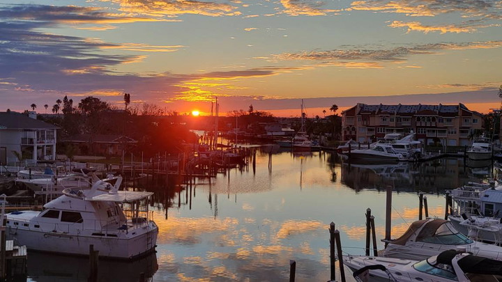 72 M² Condo ∙ 2 Bedrooms ∙ 6 Guests - Treasure Island, FL