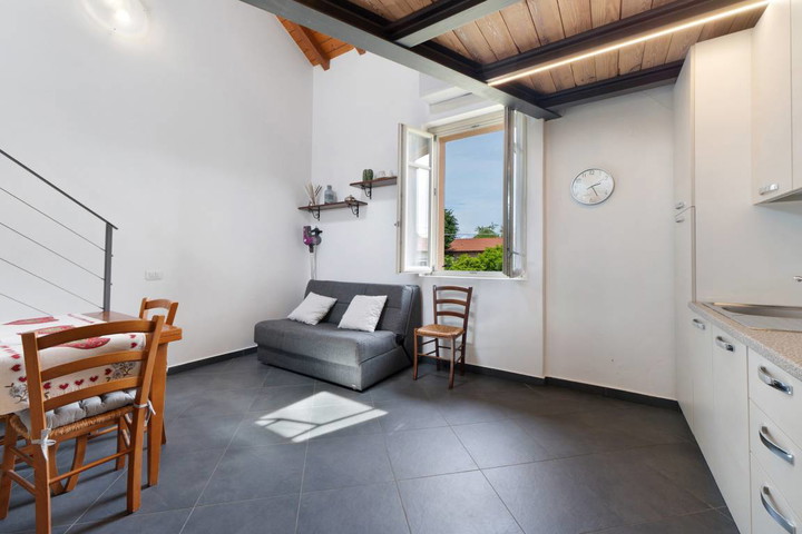 55 M² Appartamento Vacanza ∙ 1 Camera Da Letto ∙ 4 Ospiti - Arona