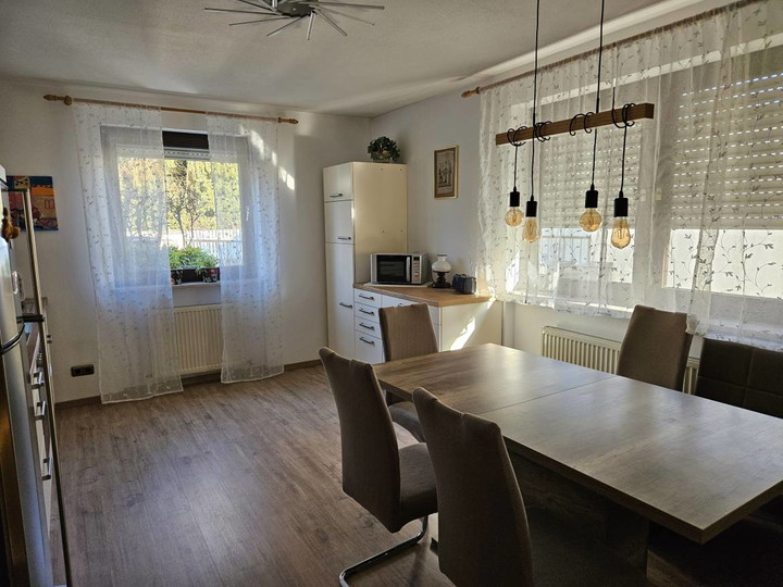 80 M² Apartamento ∙ 1 Habitación ∙ 4 Huéspedes - Múnich