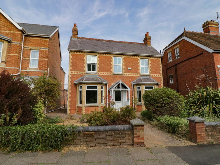 Cottage ∙ 4 Bedrooms ∙ 7 Guests - Malvern