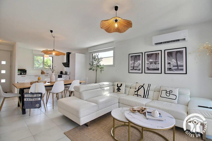 100 M² Gîte ∙ 4 Chambres ∙ 10 Personnes - Binic