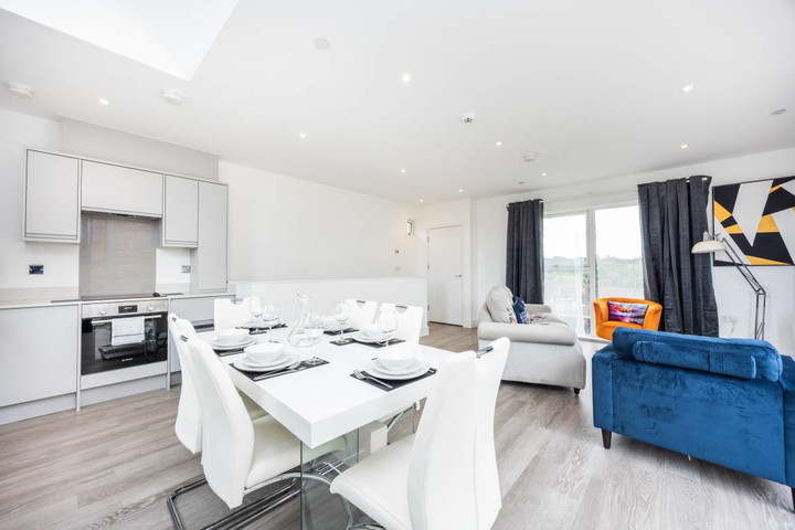 House ∙ 3 Bedrooms ∙ 7 Guests - London