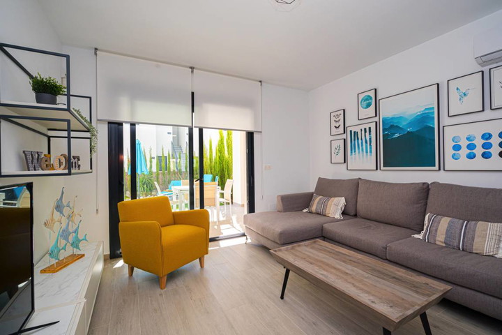 70 M² Apartment ∙ 2 Bedrooms ∙ 4 Guests - San Miguel de Salinas