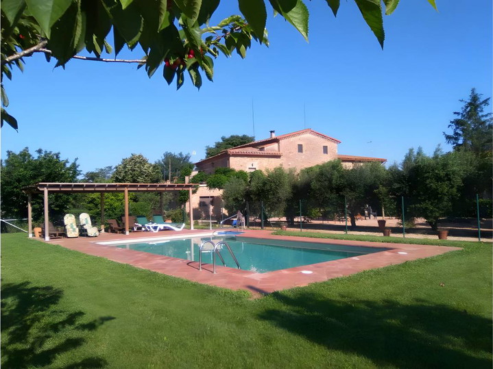 60 M² Casa ∙ 2 Quartos ∙ 4 Hóspedes - Peratallada