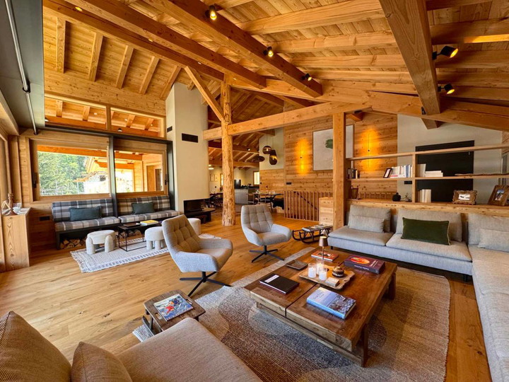 300 M² Chalet ∙ 6 Chambres ∙ 16 Personnes - Risoul