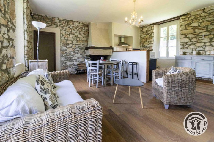 70 M² Gîte ∙ 2 Chambres ∙ 4 Personnes - Ariège