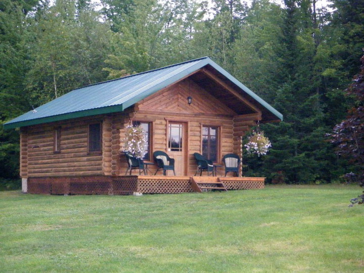 House ∙ 1 Bedroom ∙ 4 Guests - Ottawa