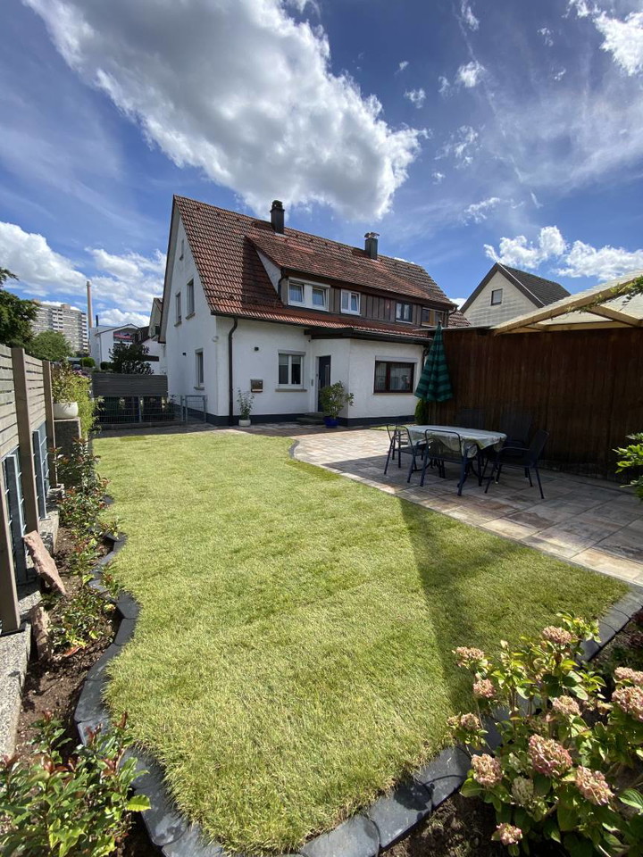 150 M² Huis ∙ 4 Slaapkamers ∙ 8 Gasten - Sindelfingen