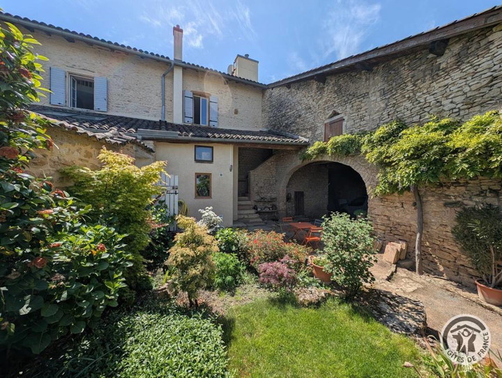 60 M² Gîte ∙ 2 Chambres ∙ 4 Personnes - Villefranche-sur-Saône