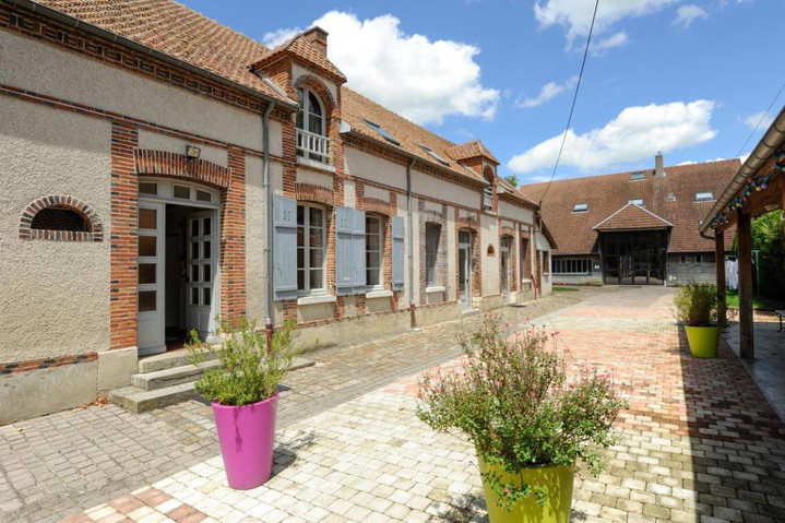 Cottage ∙ 7 Chambres ∙ 31 Personnes - Romilly-sur-Seine