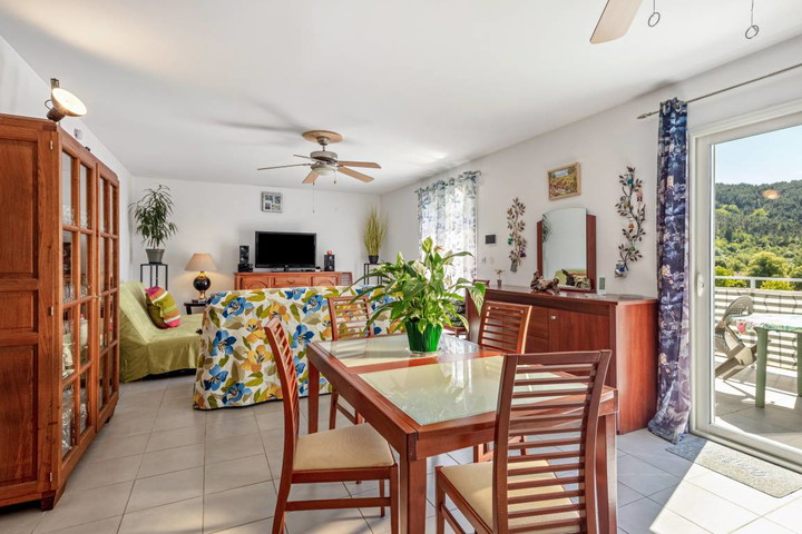 90 M² Appartement ∙ 2 Chambres ∙ 6 Personnes - Saint-Jean-du-Gard