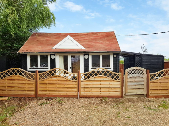 Cottage ∙ 2 Bedrooms ∙ 4 Guests - Cambridgeshire