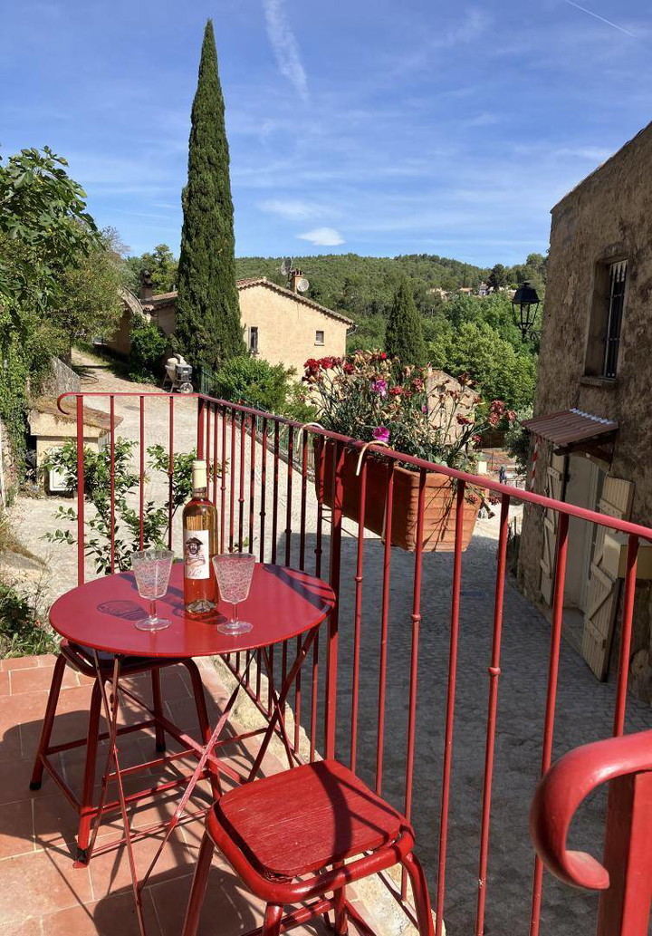 46 M² Gîte ∙ 1 Chambre ∙ 2 Personnes - Tourtour