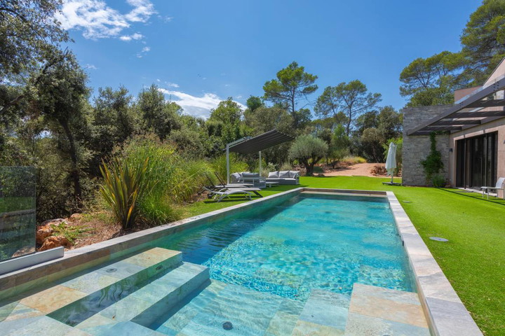 333 M² Villa ∙ 4 Chambres ∙ 10 Personnes - Draguignan