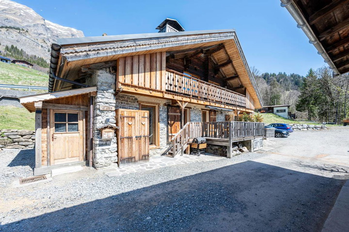 75 M² Chalet ∙ 3 Chambres ∙ 10 Personnes - Crest-Voland