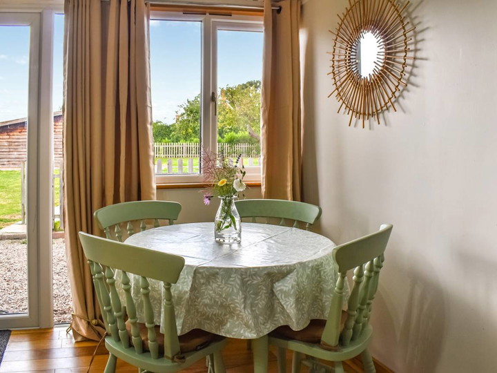 Cottage ∙ 2 Bedrooms ∙ 4 Guests - Tenterden