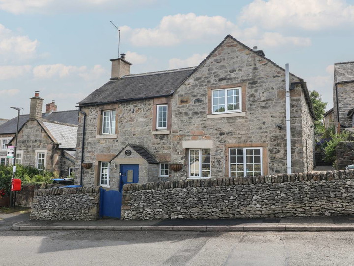 Cottage ∙ 4 Bedrooms ∙ 6 Guests - Bakewell