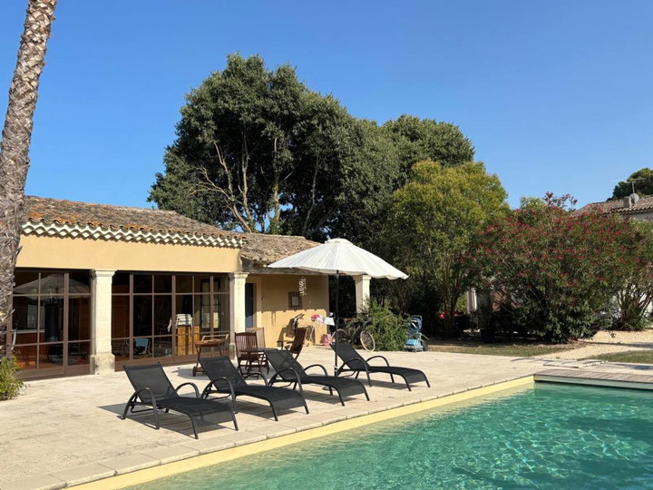 100 M² House ∙ 2 Bedrooms ∙ 5 Guests - Les Baux-de-Provence