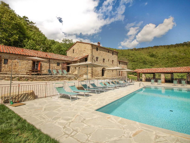 560 M² Maison De Vacances ∙ 13 Chambres ∙ 31 Personnes - Toscane