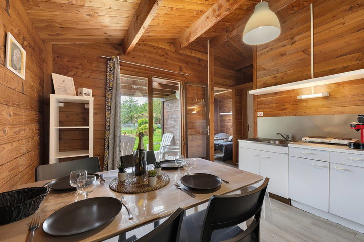 32 M² Camping ∙ 2 Chambres ∙ 6 Personnes - Challans