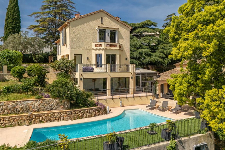 Villa ∙ 7 Bedrooms ∙ 14 Guests - Cannes